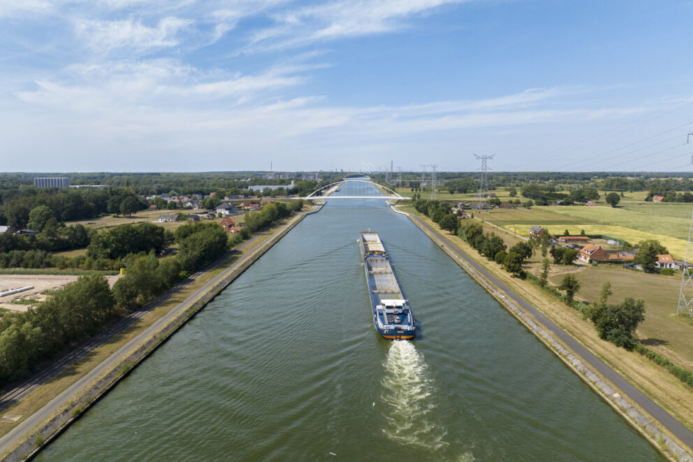 Retrofitting journey of inland vessel the "FPS Maas" - EST-Floattech