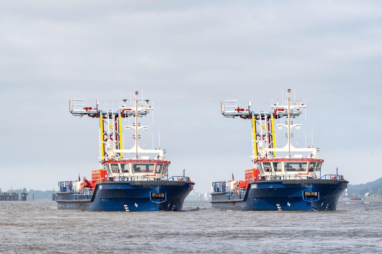 First plug-in-hybrid fire fighting vessels for the Hamburg Port Authority - EST-Floattech