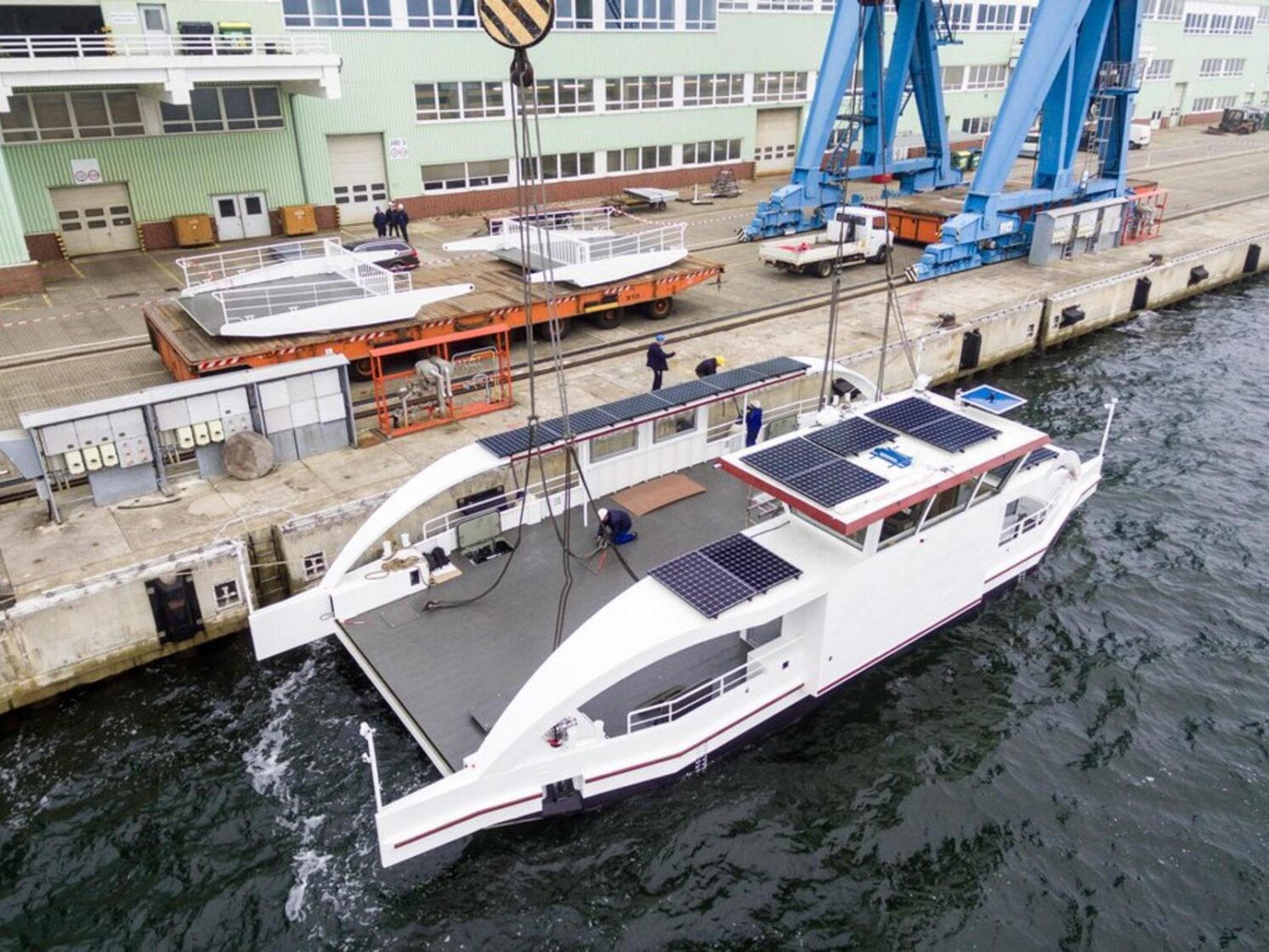 World’s first fully solar-powered electric car ferry built by Ostseestaal - EST-Floattech